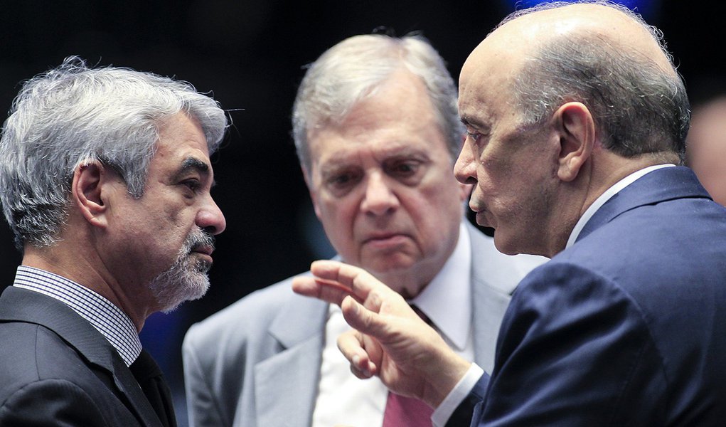 “Nossa política externa, agora, é escrever cartinhas” - Brasil 247