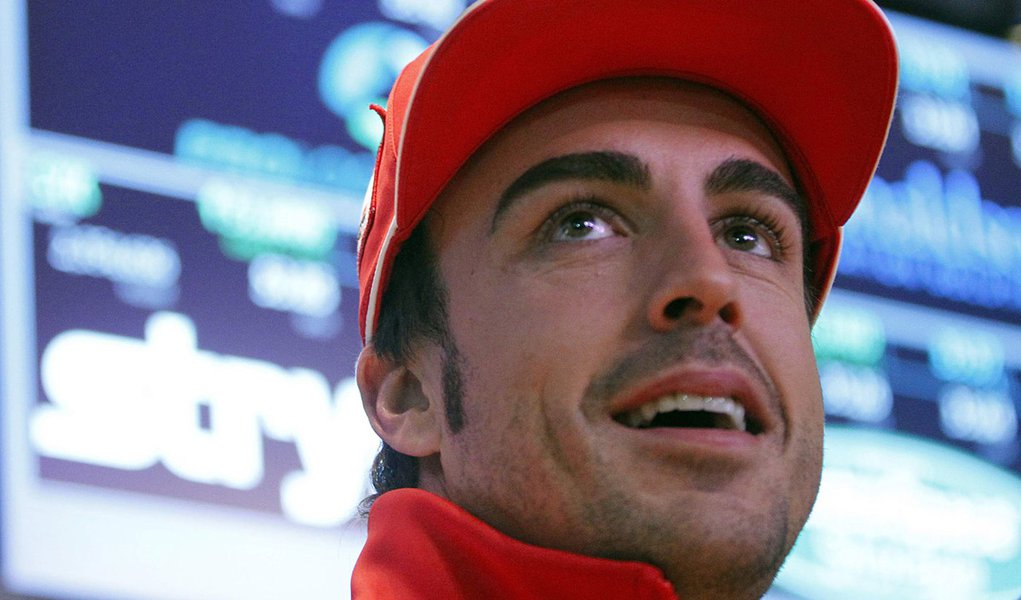 Alonso se diz confiante com nova Ferrari - Brasil 247