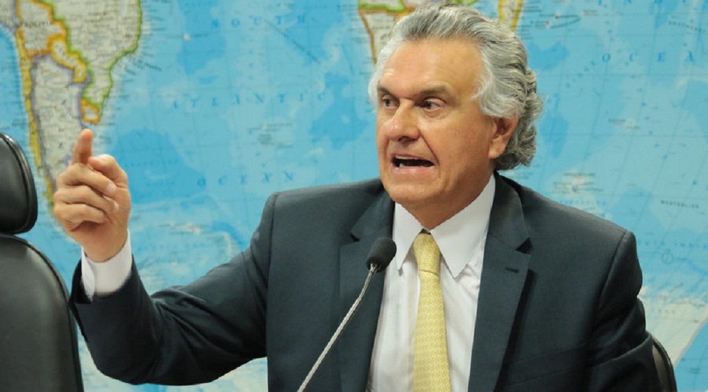 Jogo duplo de Caiado assusta aliados e o próprio DEM - Brasil 247