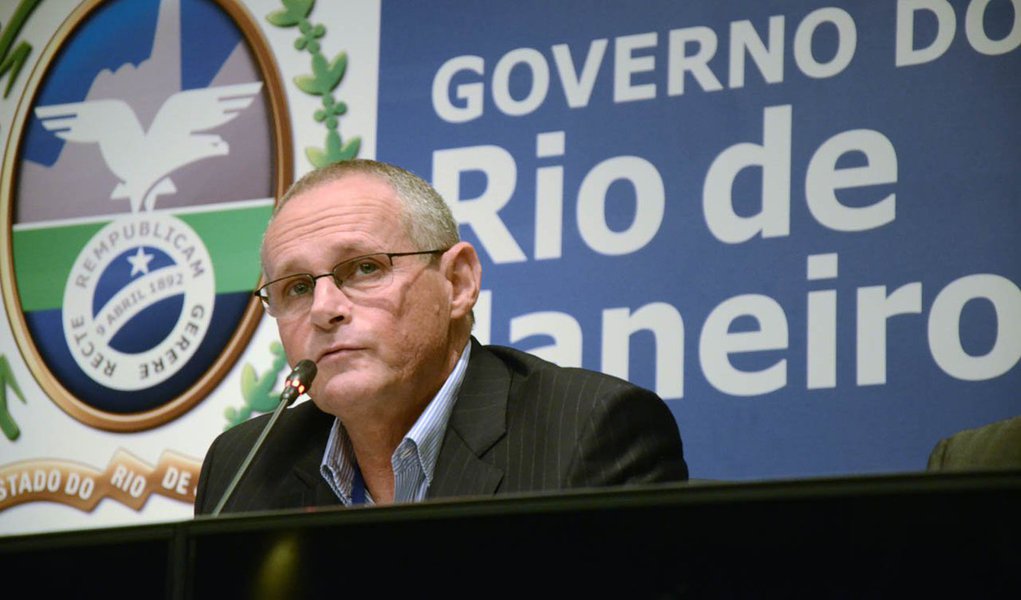 Beltrame quer traficantes em presídios federais - Brasil 247