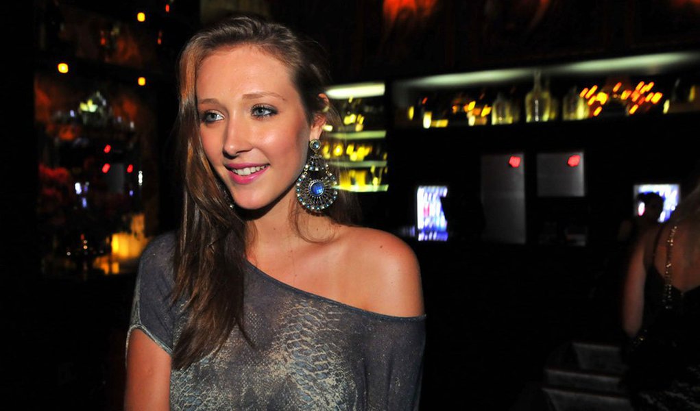 Modelo deixa prisão na China e volta ao Brasil - Brasil 247