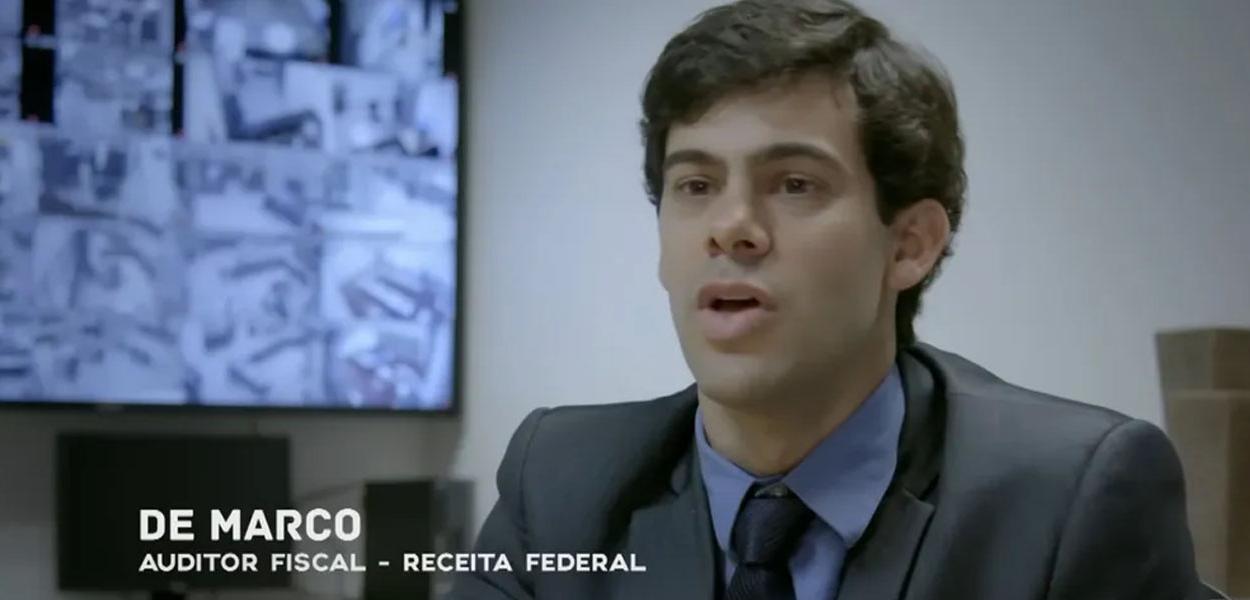 Auditor fiscal que impediu liberação de joias sauditas para Bolsonaro ...