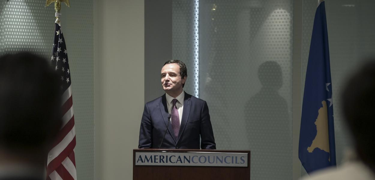 Kurti živi kao podstanar, plaća kiriju 250 evra