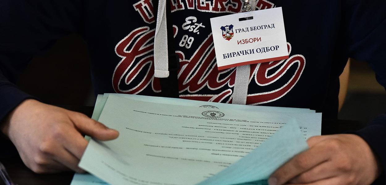 Paradoks srpskih izbora: Sporni potpisi i nesporne liste (VIDEO)