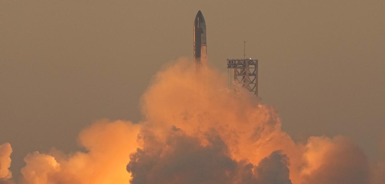 Probni let mega-rakete kompanije SpaceX ponovo završen eksplozijom