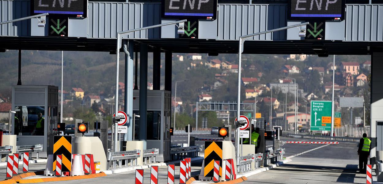 Putevi Srbije: Velika gužva na auto-putu ka Beogradu