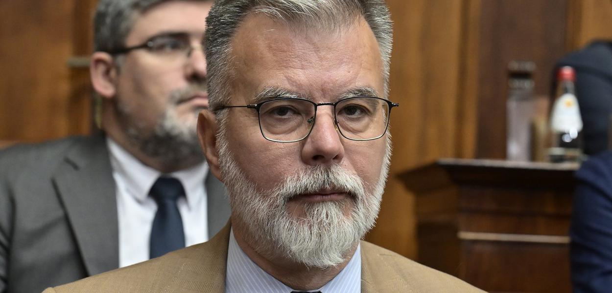 Ministar informisanja i telekomunikacija Dejan Ristić u zvaničnoj ...