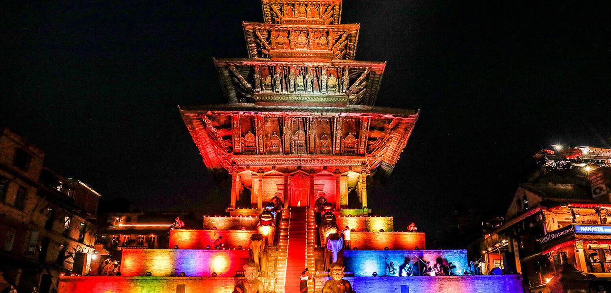 Nyatapola alight | Nepali Times